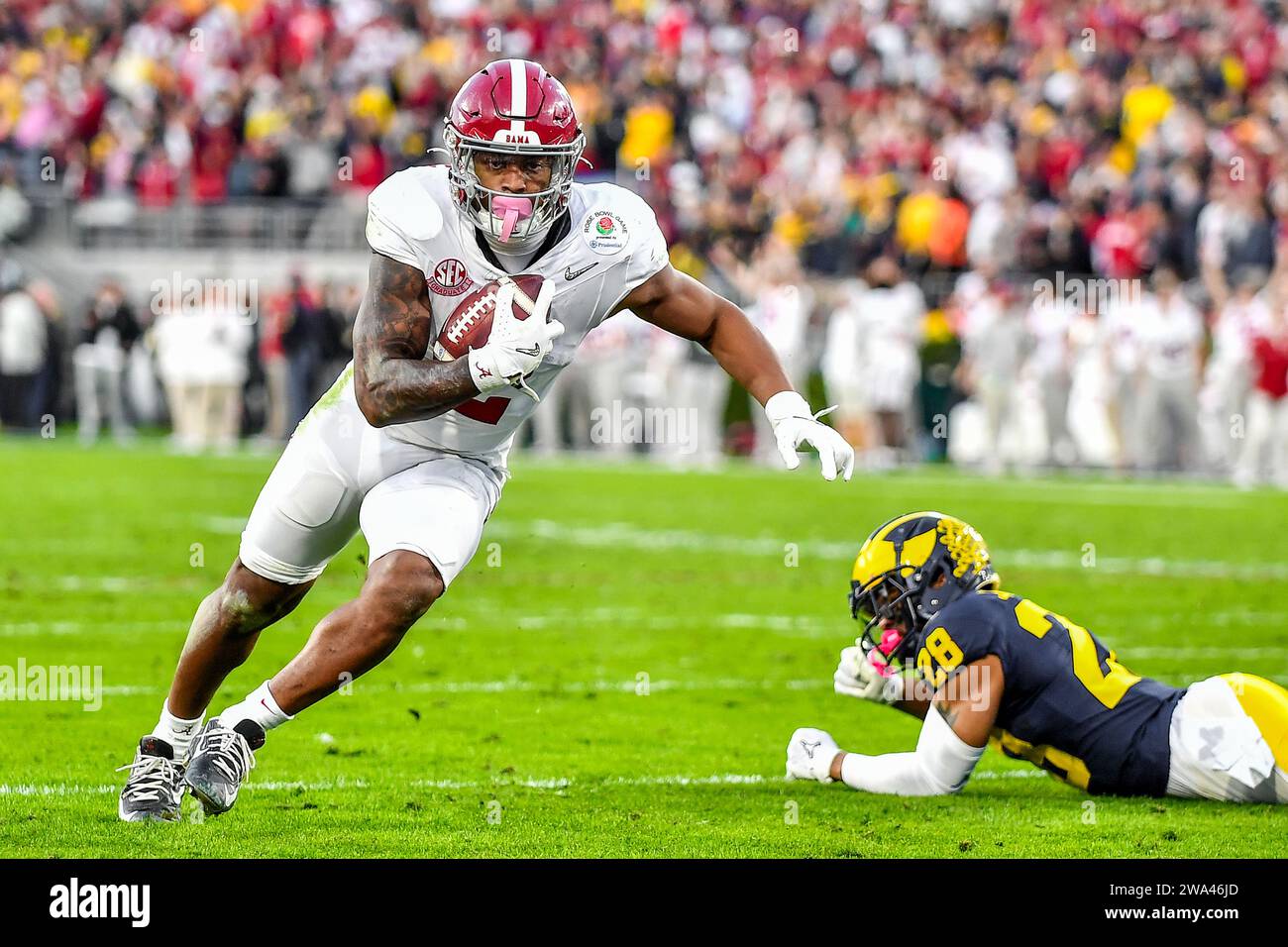 Pasadena, CA. 1st Jan, 2024. Alabama Crimson Tide running back Jase ...