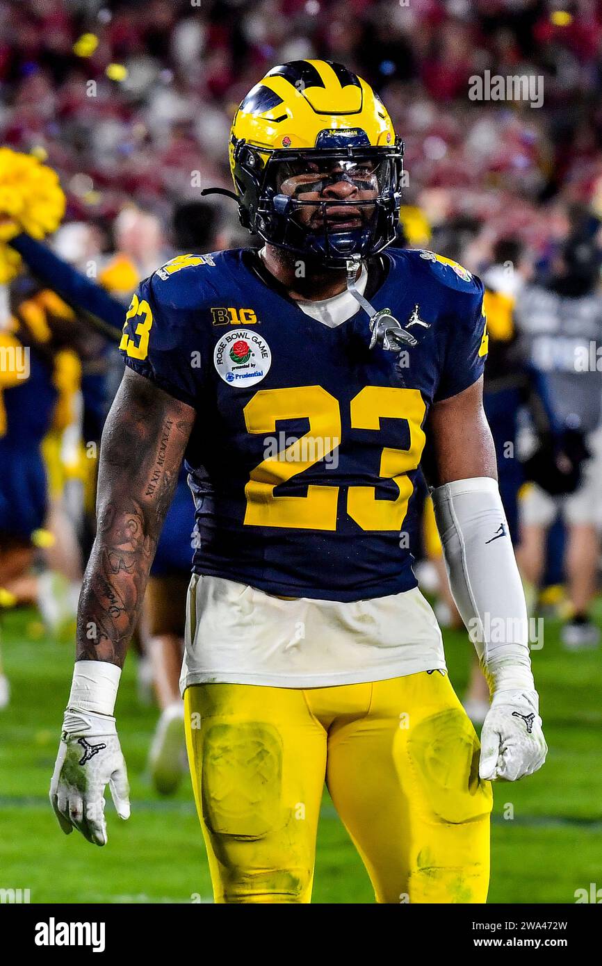 Pasadena, CA. 1st Jan, 2024. Michigan Wolverines linebacker Michael ...
