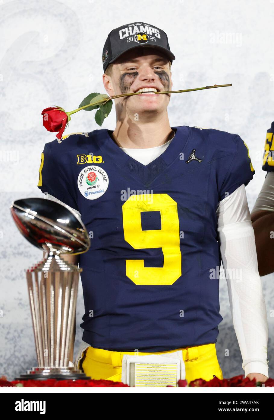 January 01, 2024 Michigan Wolverines quarterback J.J. McCarthy (9 ...