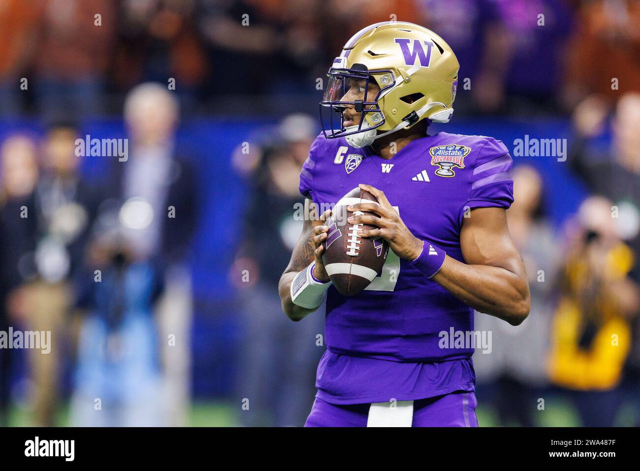 January 01, 2024: Washington quarterback Michael Penix Jr. (9) passes ...