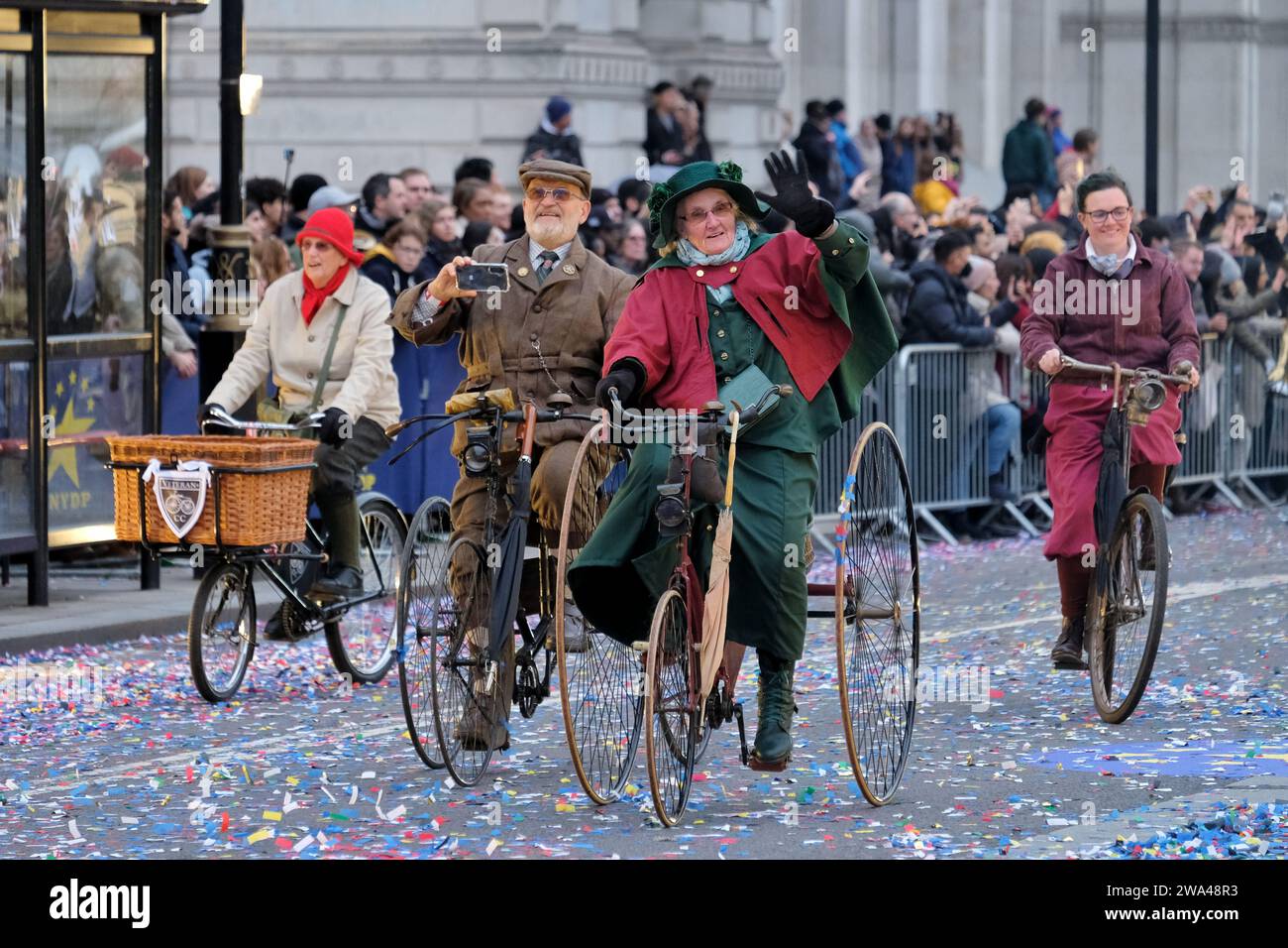 London, UK. 1st January, 2024. Crowds in London gather to watch the ...