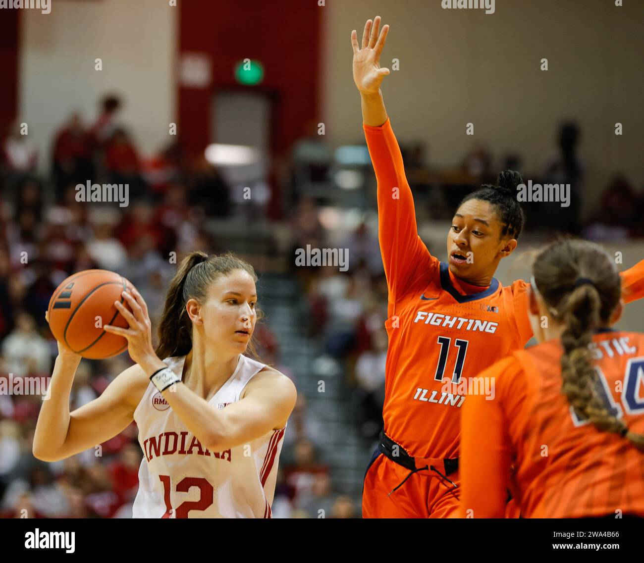 Bloomington, United States. 31st Dec, 2023. Yarden Garzon (12) of ...