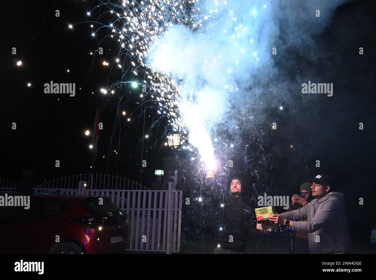 Burst firecrackers hi-res stock photography and images - Alamy