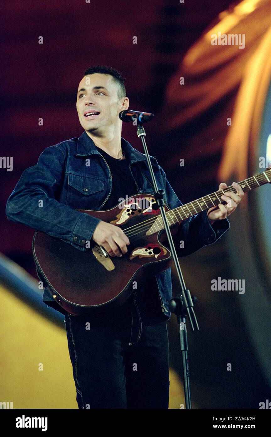 Britti immagini 1999 hi-res stock photography and images - Alamy