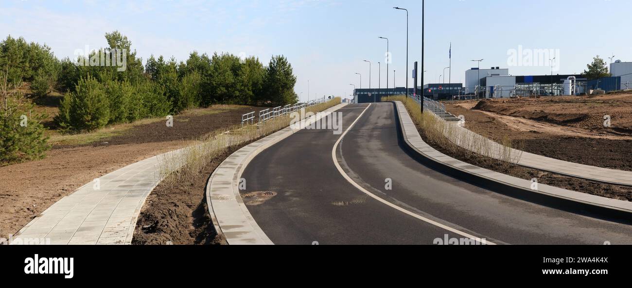 New road and pedestrian construction site Stock Photo - Alamy