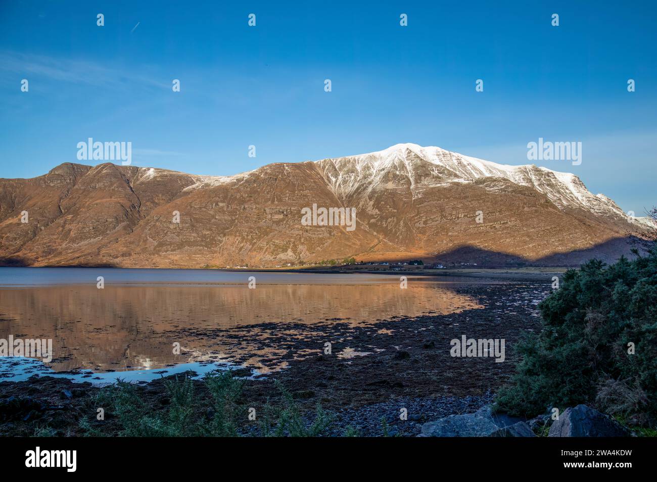 Scottish mountainscape hi-res stock photography and images - Alamy