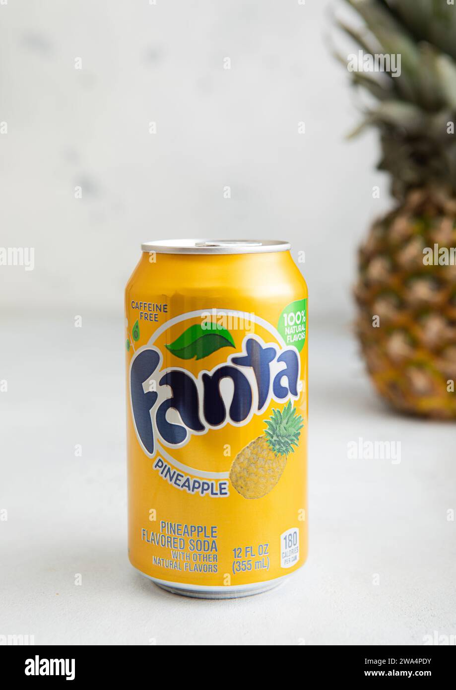 Sprite drink machine hi-res stock photography and images - Alamy