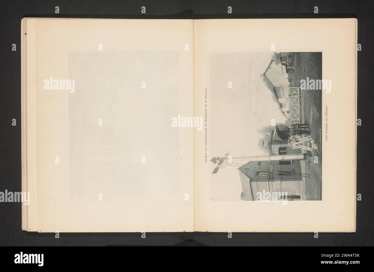 Factory building 1900 hi-res stock photography and images - Alamy