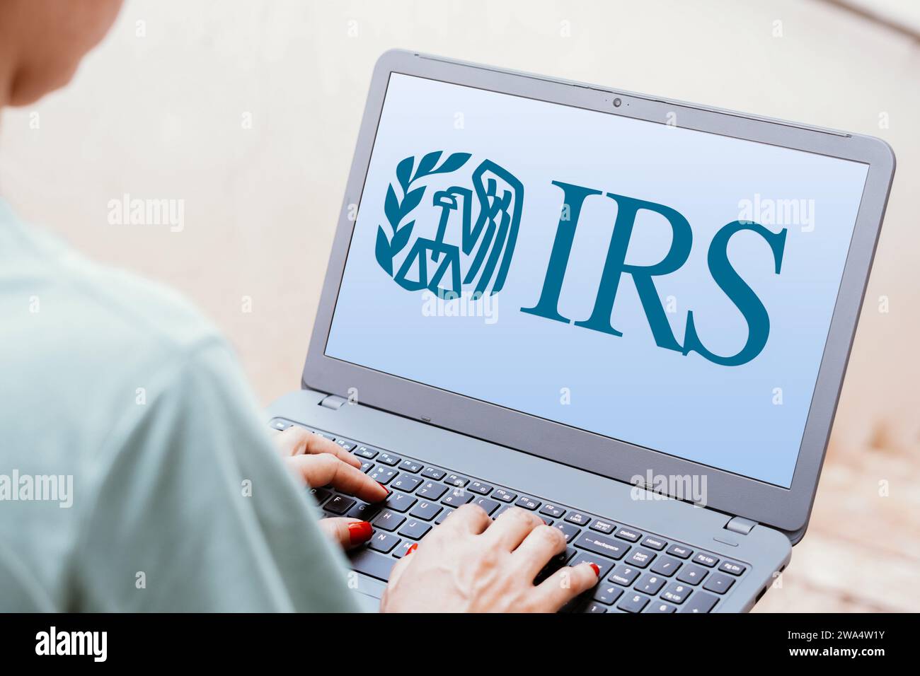 Irs logo hi-res stock photography and images - Alamy