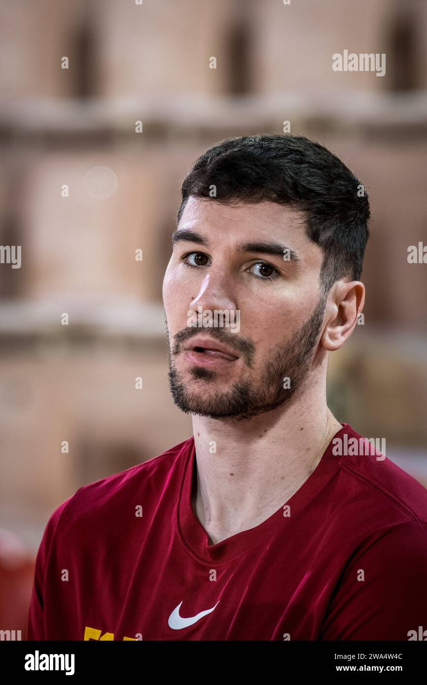 Monaco, Monaco. 29th Dec, 2023. FC Barcelona player #8 Darío Brizuela ...