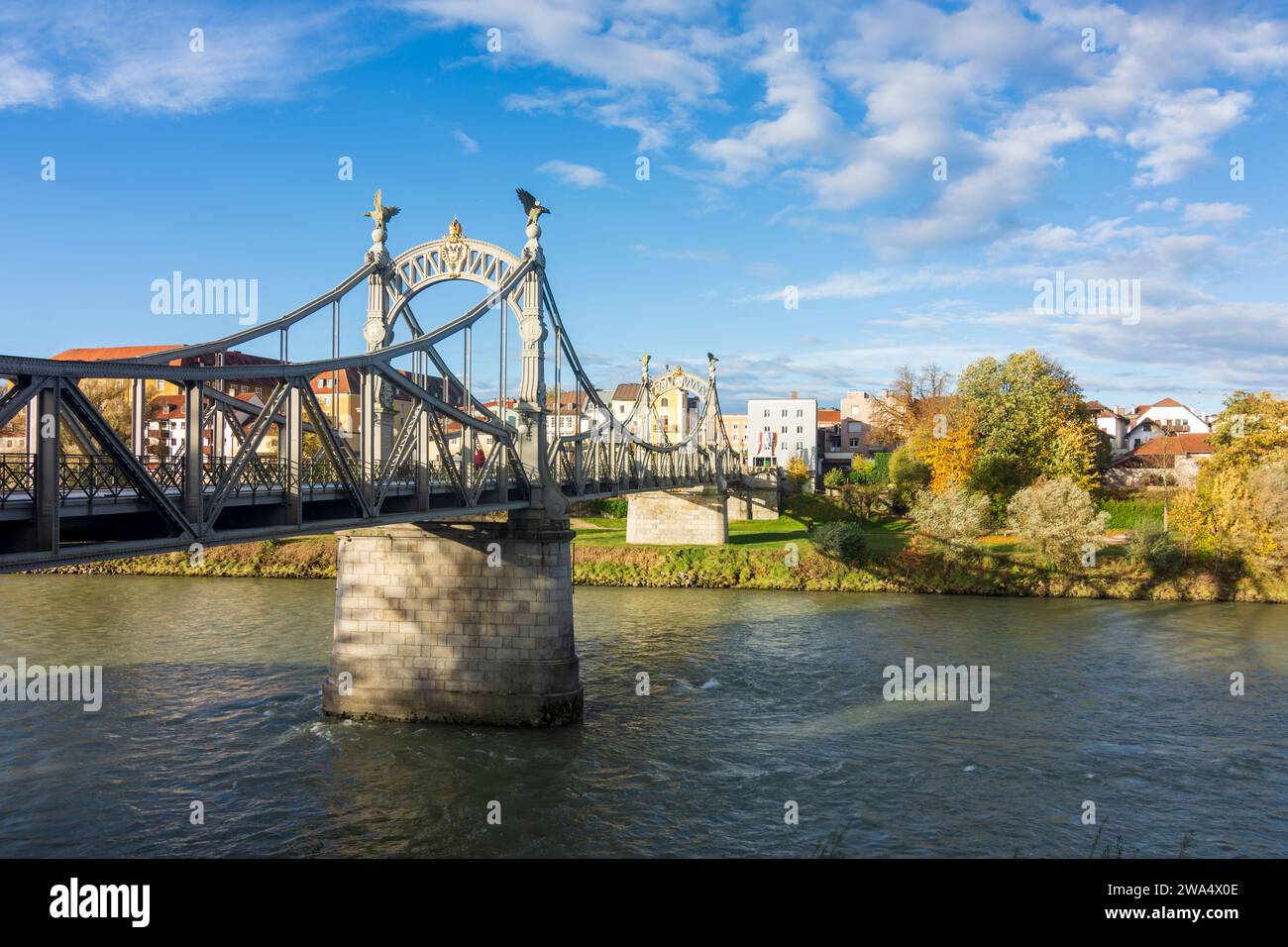 Oberndorf bei Salzburg: bridge Salzachbrücke from Obersdorf to Laufen ...