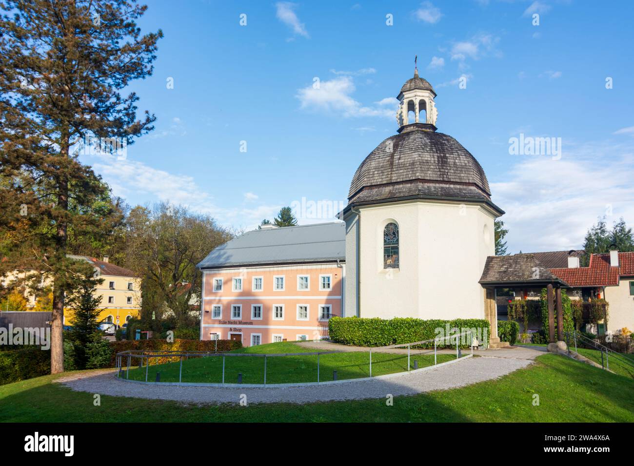 Oberndorf bei Salzburg: Silent Night Chapel, Silent Night museum in ...