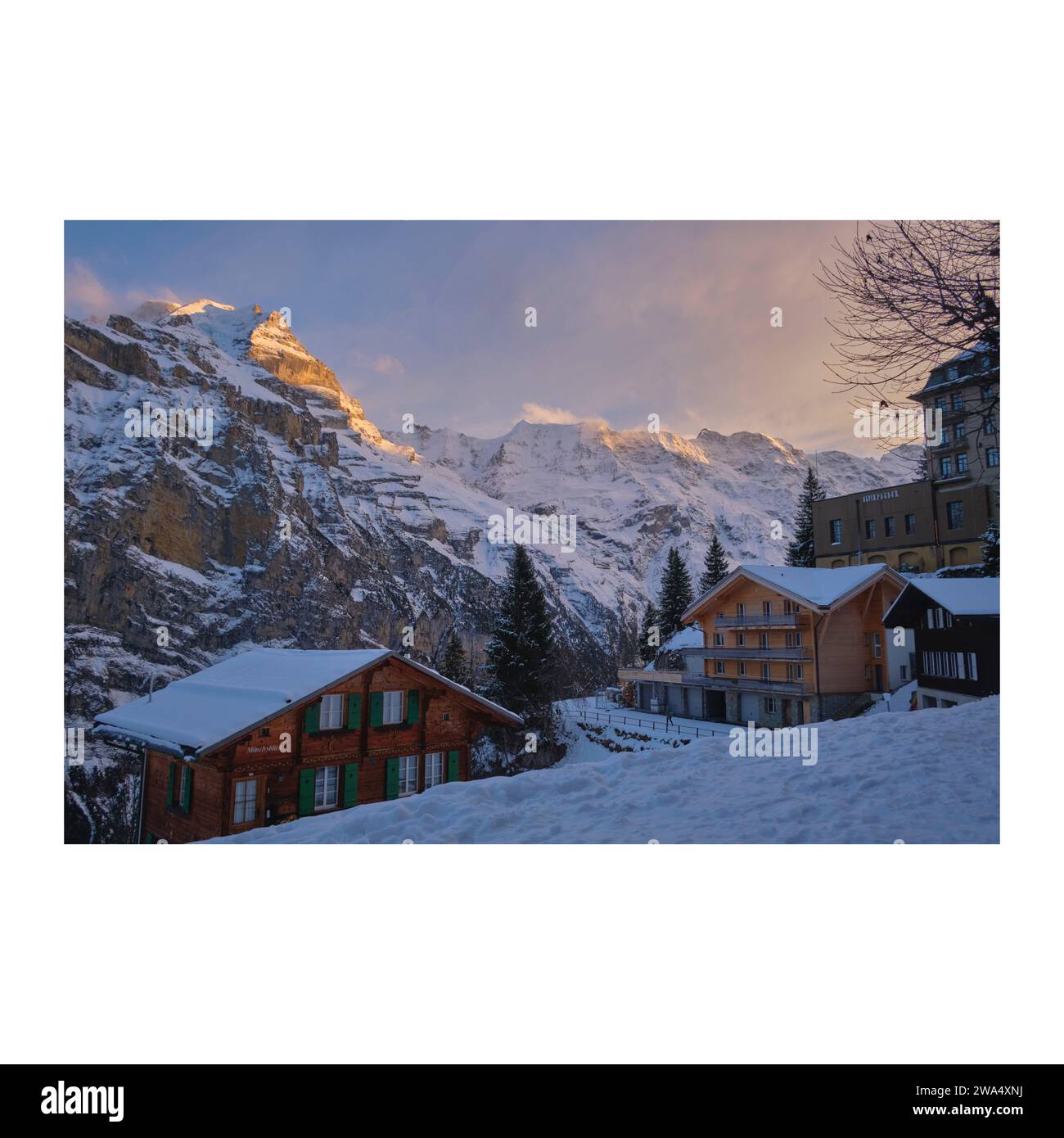 Chalet mountain winter Cut Out Stock Images & Pictures - Alamy