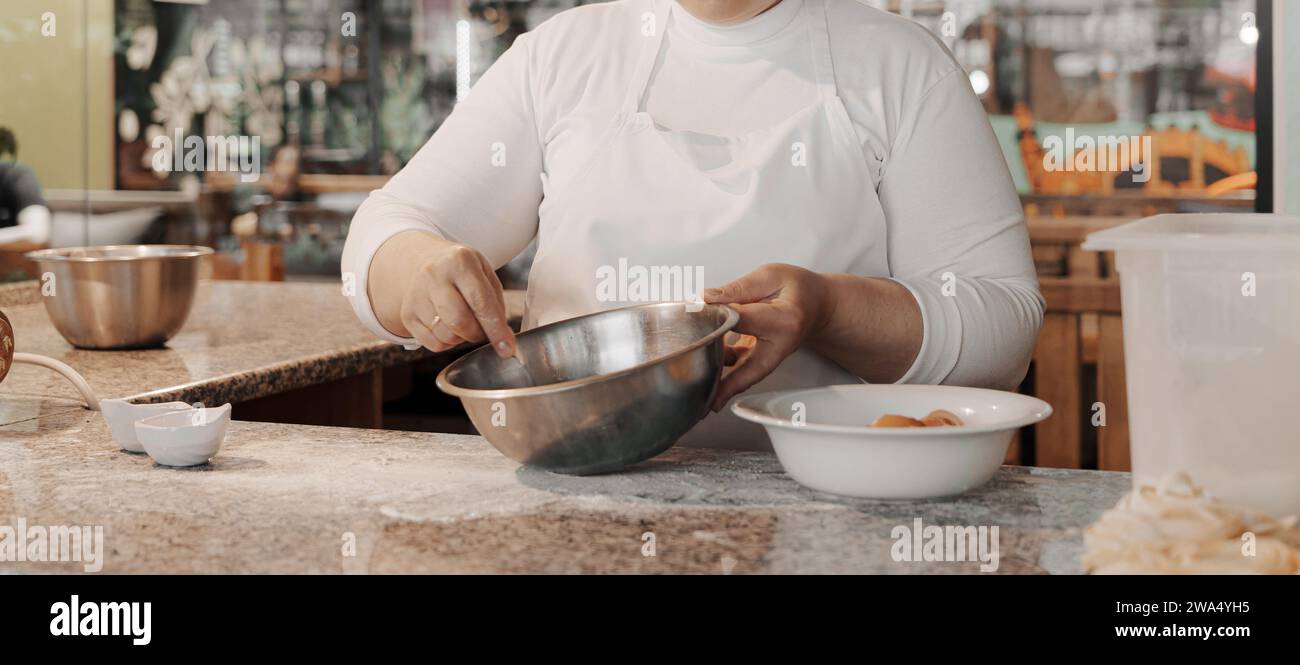 Cracking egg counter hi-res stock photography and images - Alamy