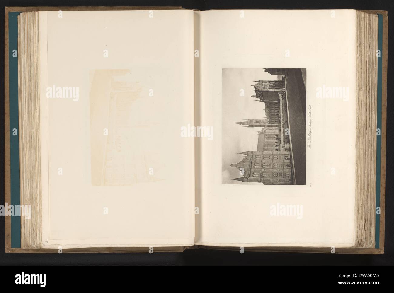 Courage of the Gilbert Scott building of the University of Glasgow ...