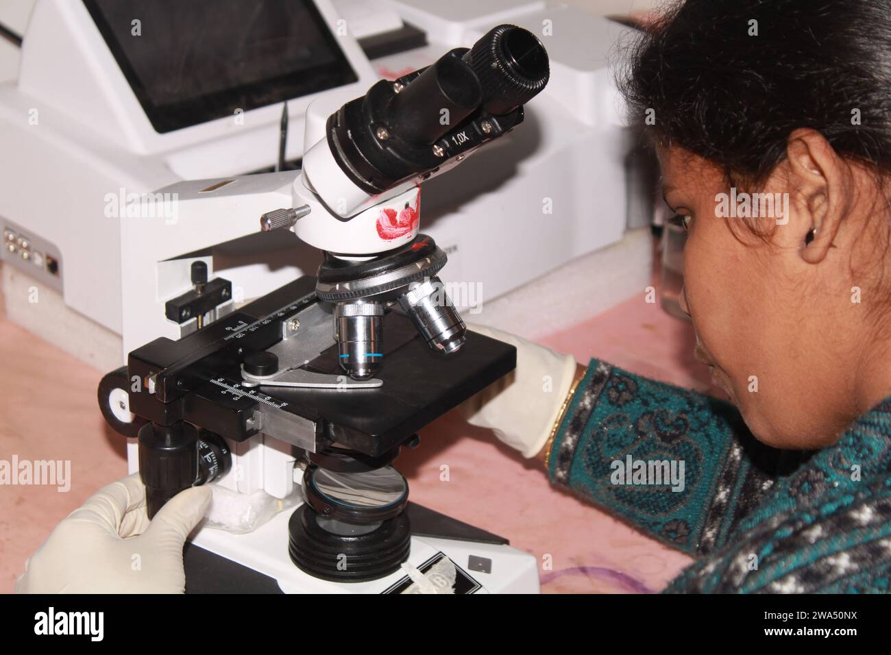 Lady pathologist is changing the lens of the observation machine. India ...