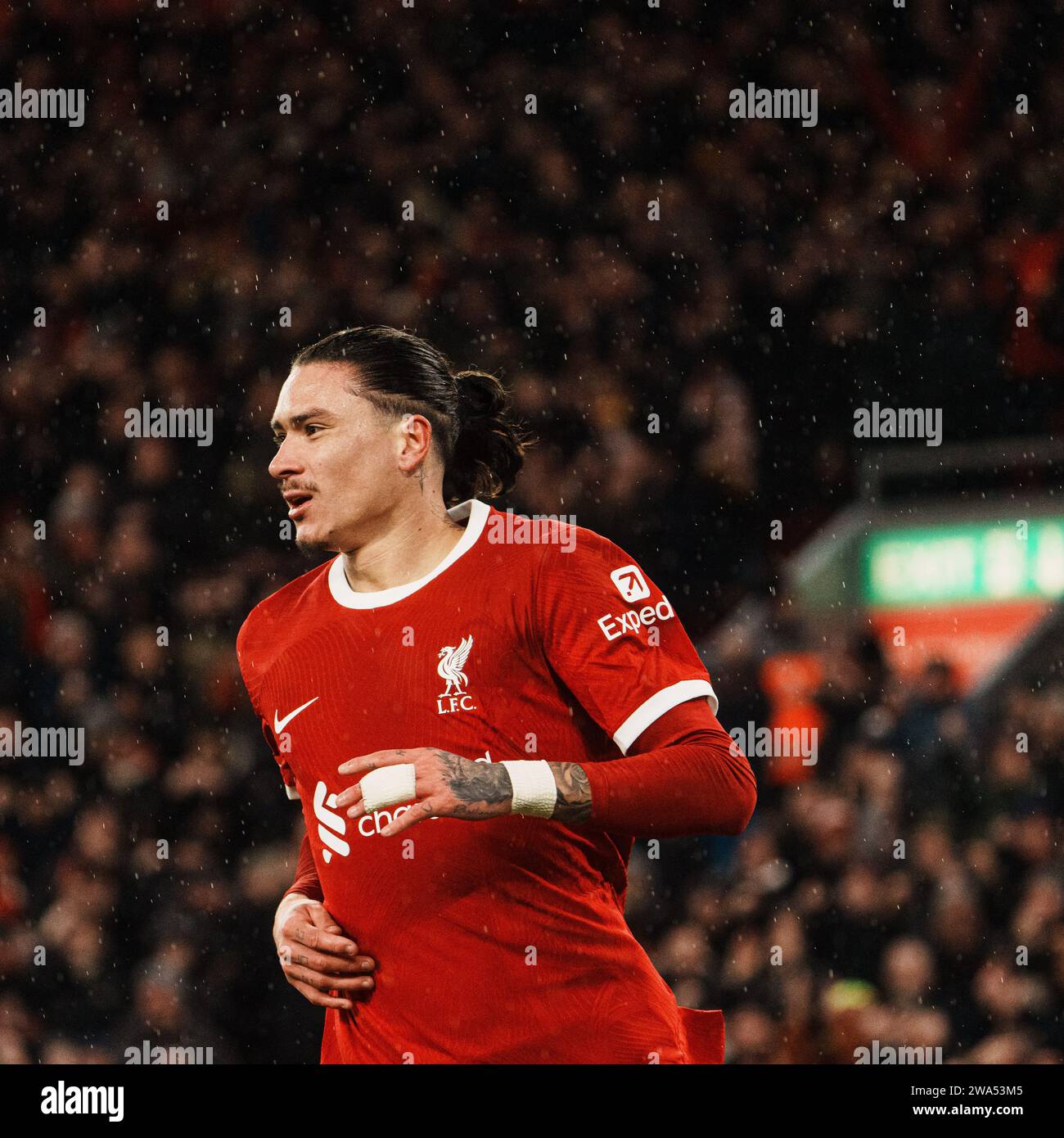 LIVERPOOL, ENGLAND - JANUARY 01: Darwin Nunez of Liverpool during the ...