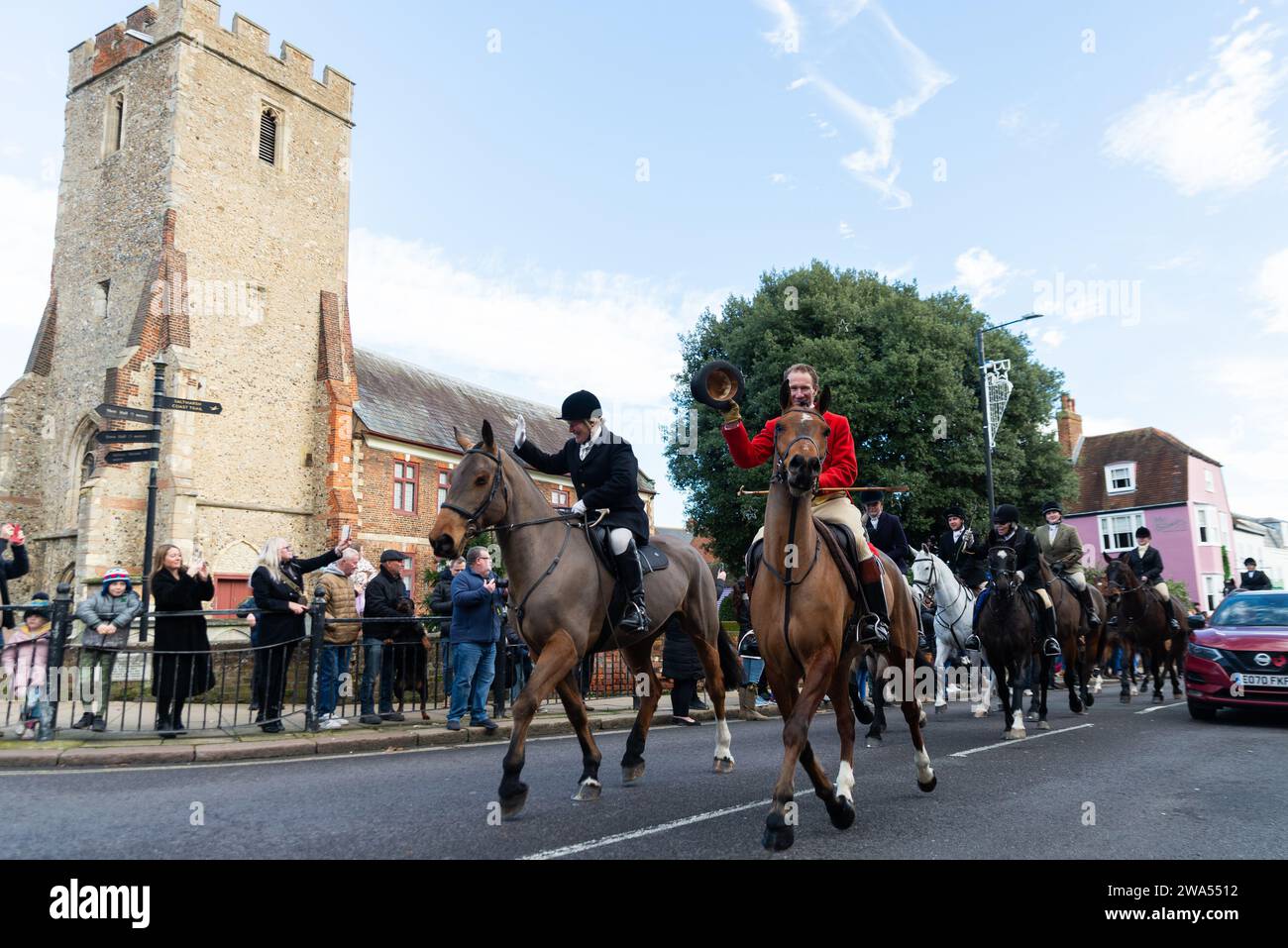 The Puckeridge & Essex Union Hunt paraded their horses through High ...