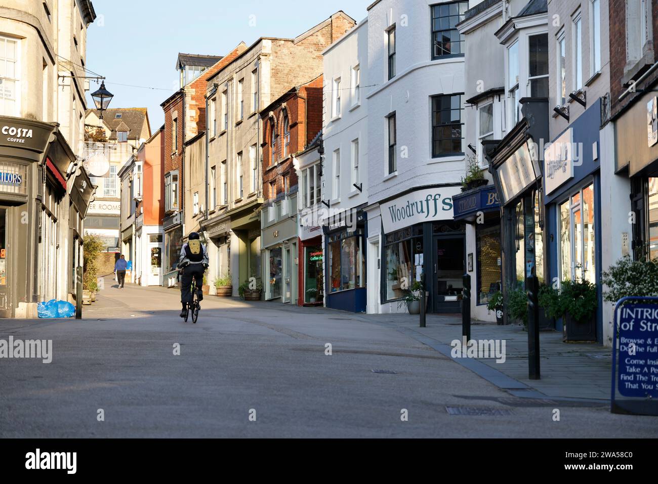 High Street, Stroud, Gloucestershire. - 15 May 2023 Picture by Andrew ...