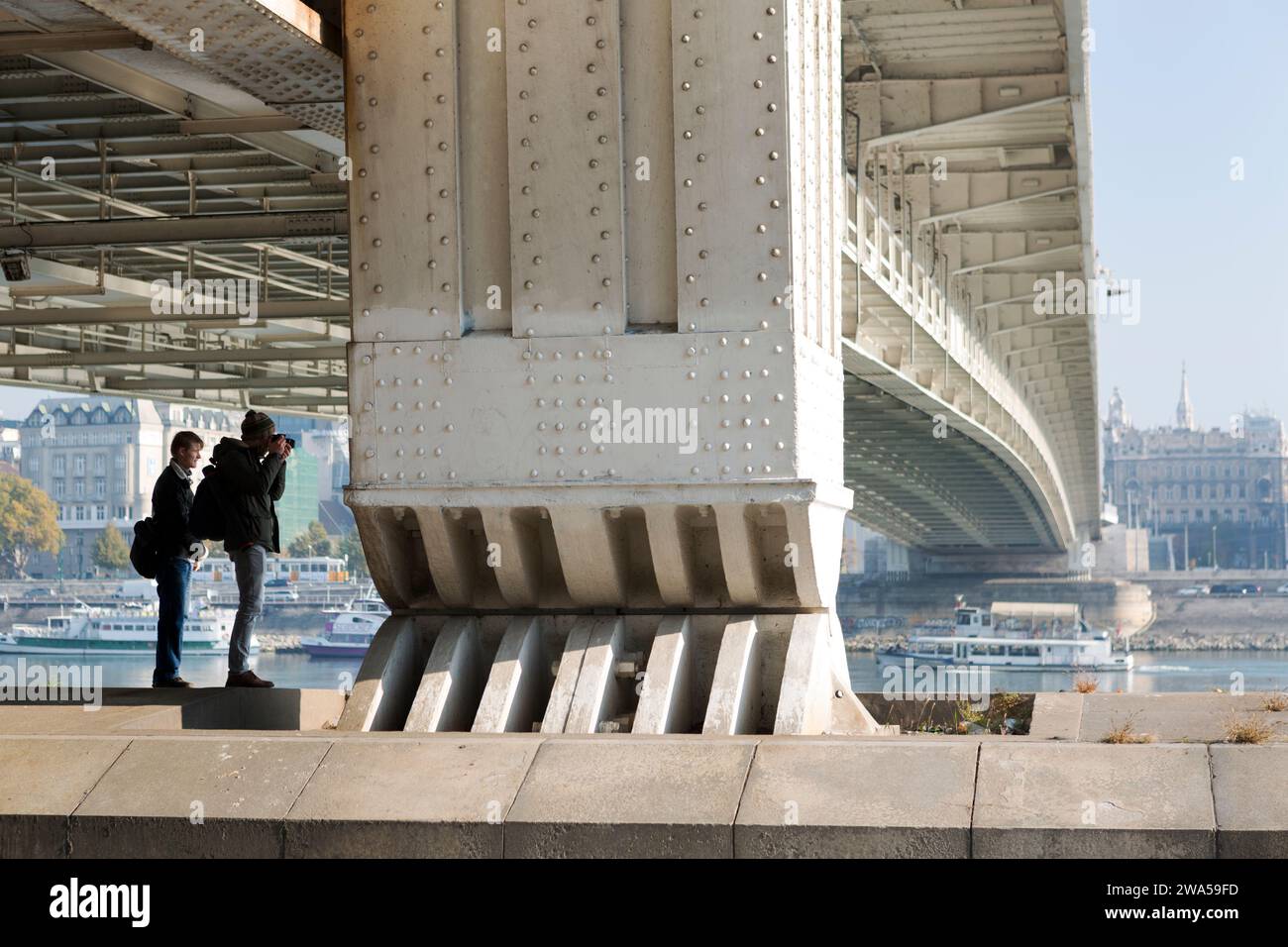 Margit bridge hi-res stock photography and images - Alamy