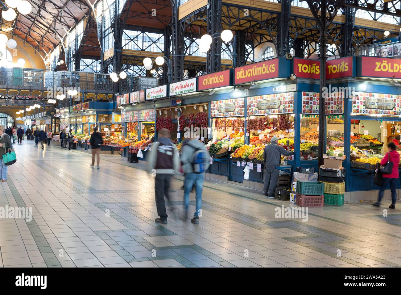 Undercover market budapest hi-res stock photography and images - Alamy