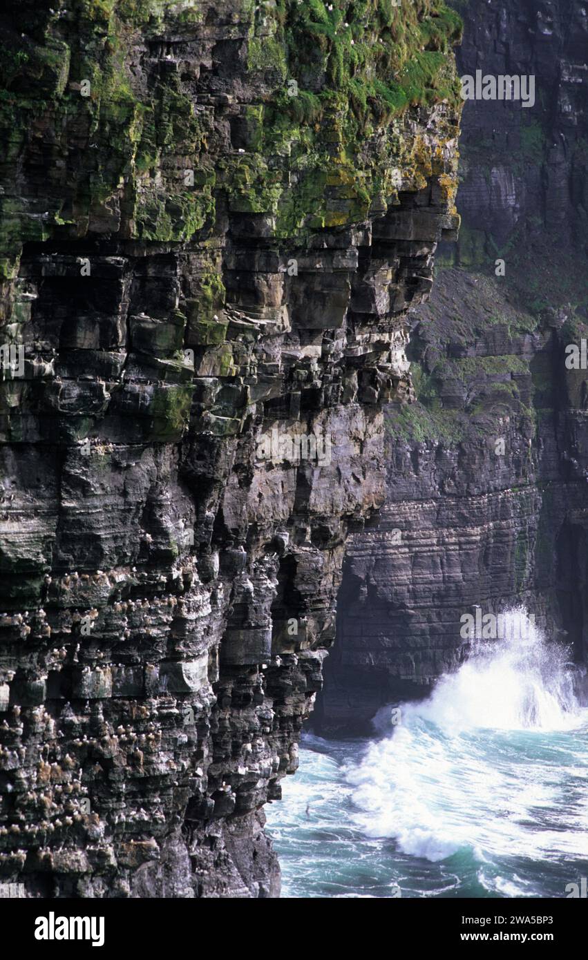 Ireland, County Clare, the Cliffs of Mother, Ireland's most spectacular ...