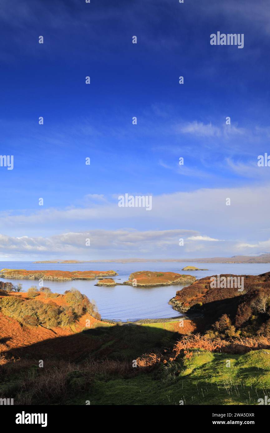 North coast 500 mountains and beaches hi-res stock photography and ...