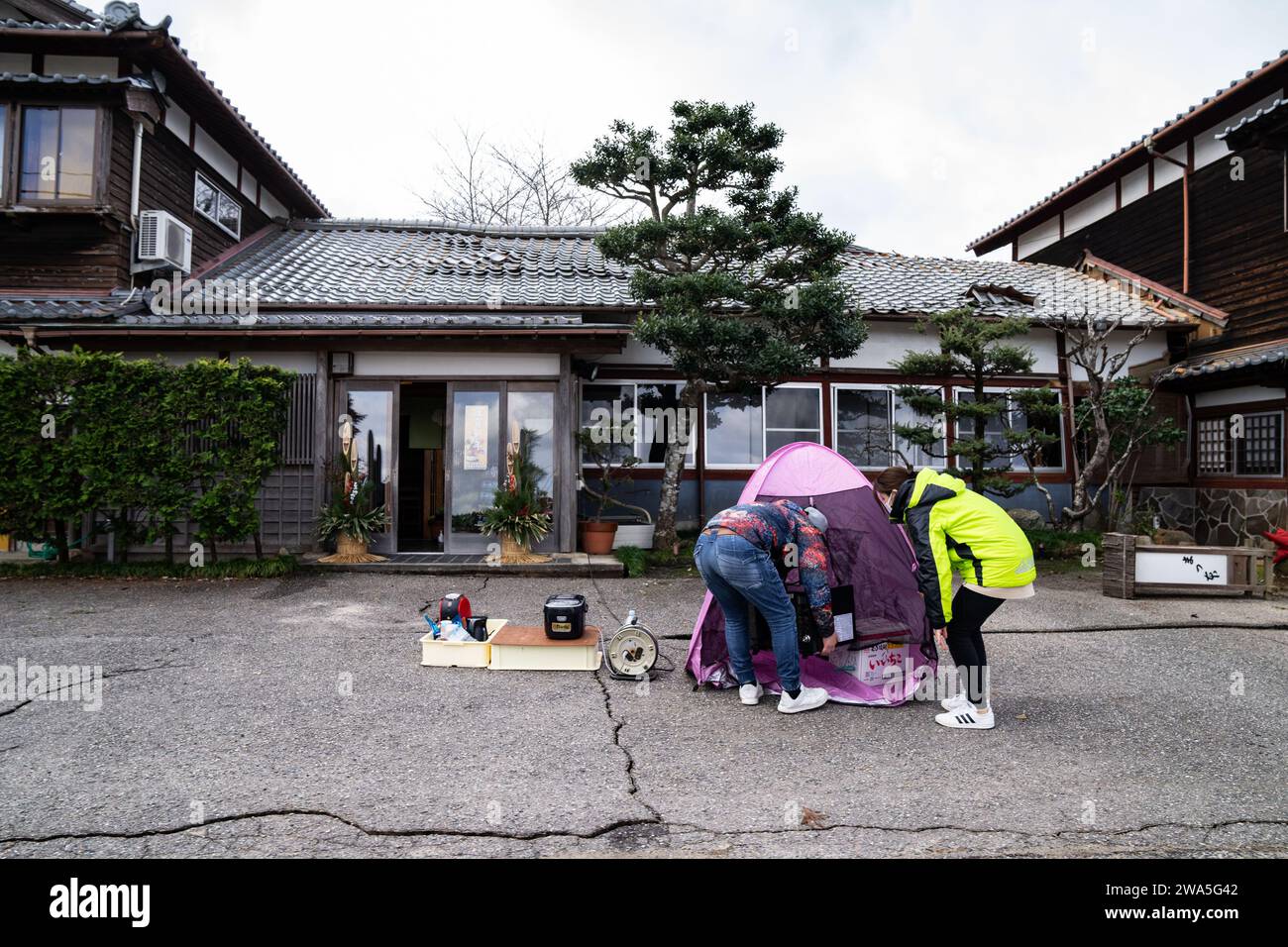 Earthquake japan 2024 hi-res stock photography and images - Alamy