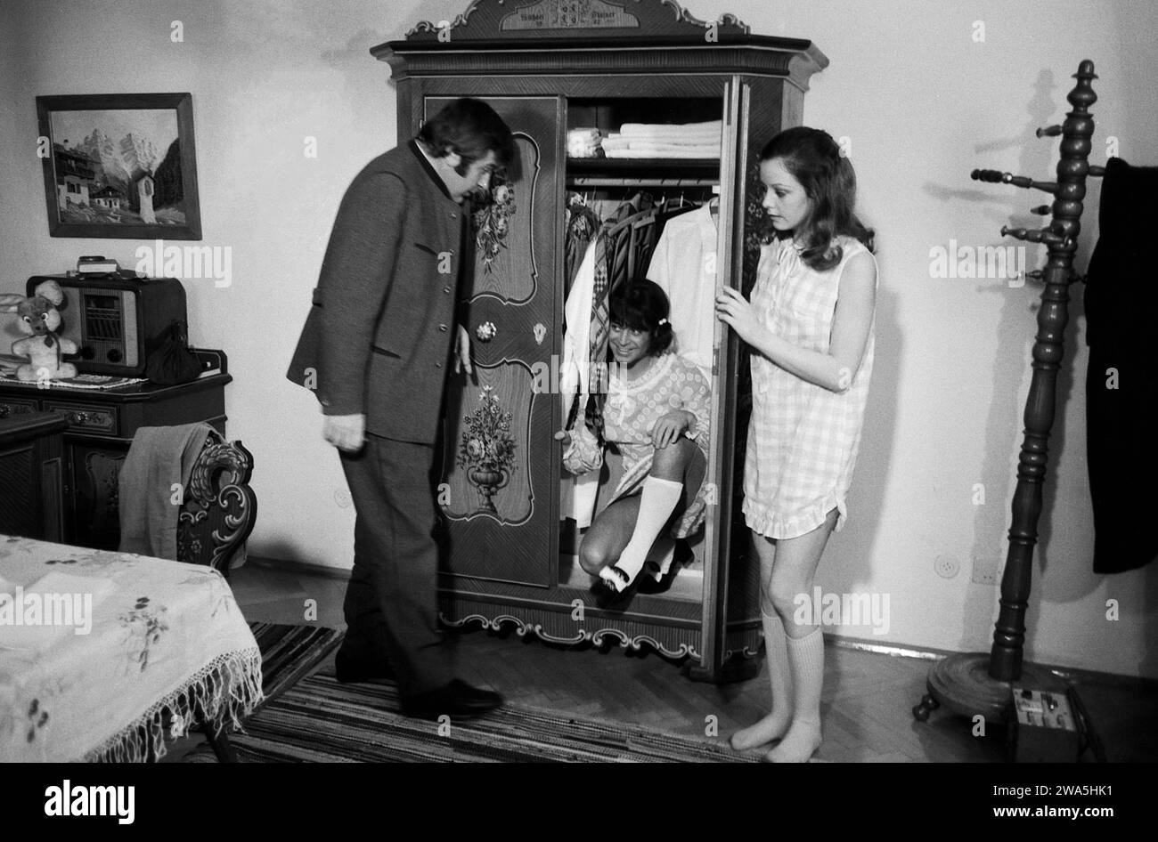 Alpenglüh’n im Dirndlrock, Softsexfilmkomödie, Deutschland 1974, Regie ...