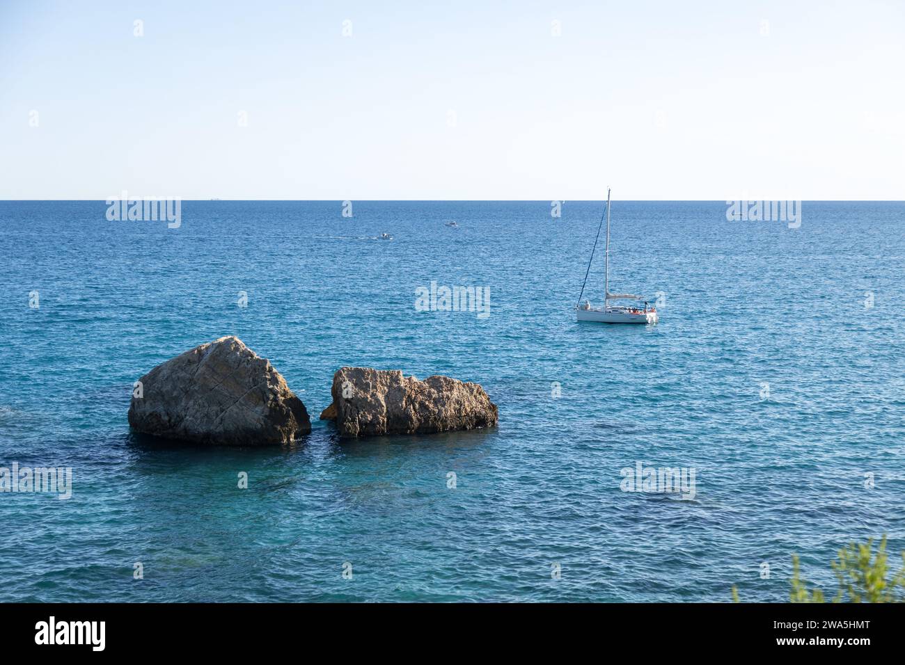 Cielo azzurro vista mare hi-res stock photography and images - Alamy