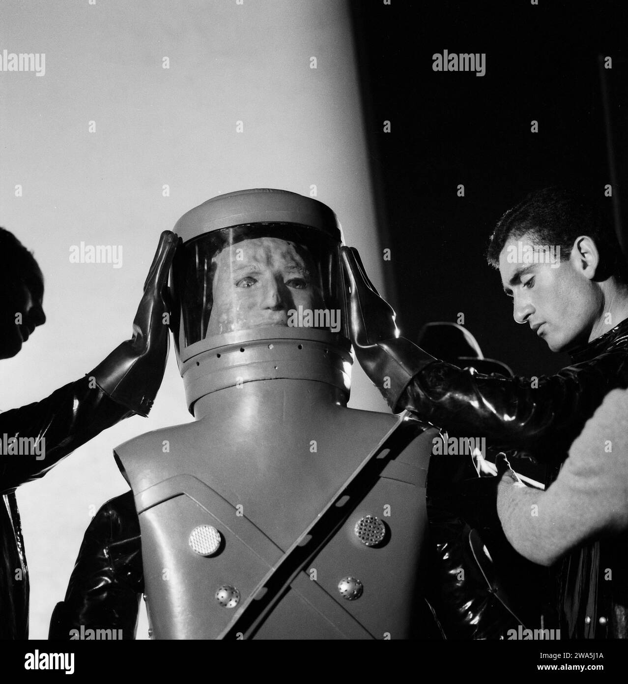 Perry Rhodan - SOS aus dem Weltall, aka Orbita mortal, aka 4-3-2-1 ...