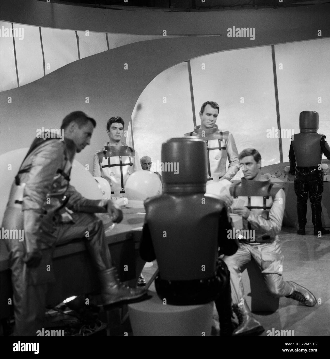 Perry Rhodan - SOS aus dem Weltall, aka Orbita mortal, aka 4-3-2-1 ...