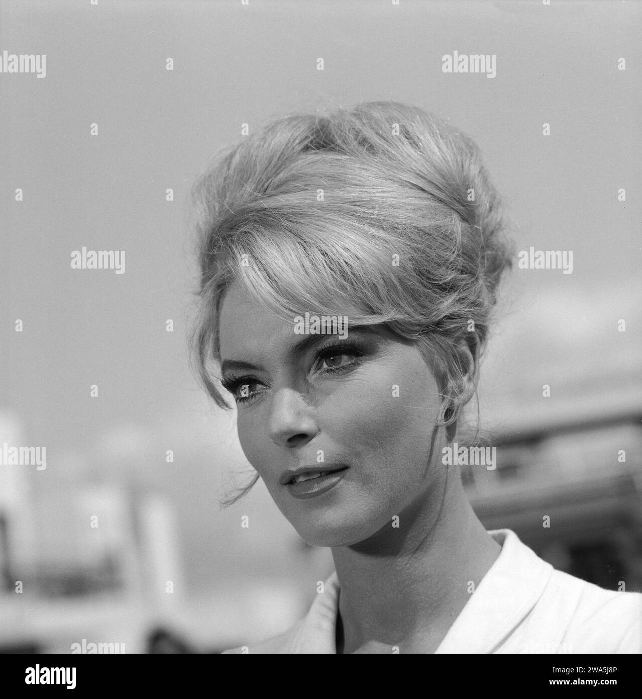 Perry Rhodan - SOS aus dem Weltall, aka Orbita mortal, aka 4-3-2-1 ...