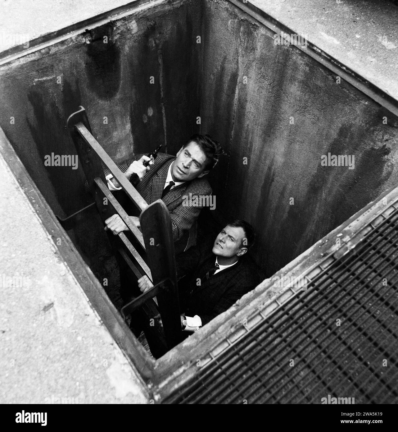 U bahn schacht Black and White Stock Photos & Images - Alamy