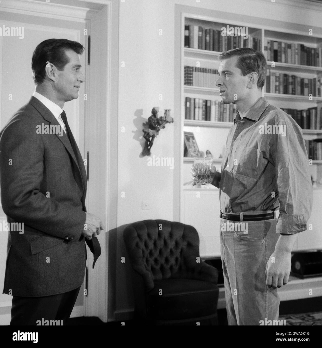 Heftromanvorlage hi-res stock photography and images - Alamy