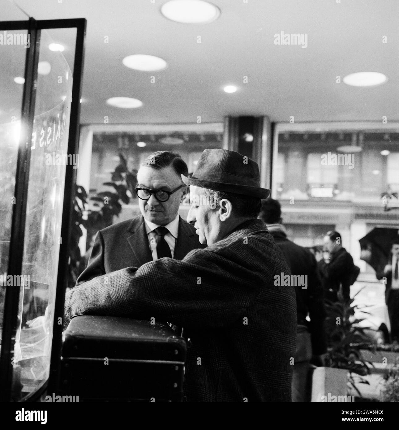 Der Teufel und die Zehn Gebote, aka Le Diable et les Dix commandements ...