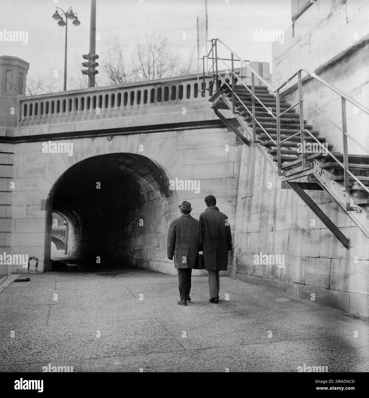 Der Teufel und die Zehn Gebote, aka Le Diable et les Dix commandements ...