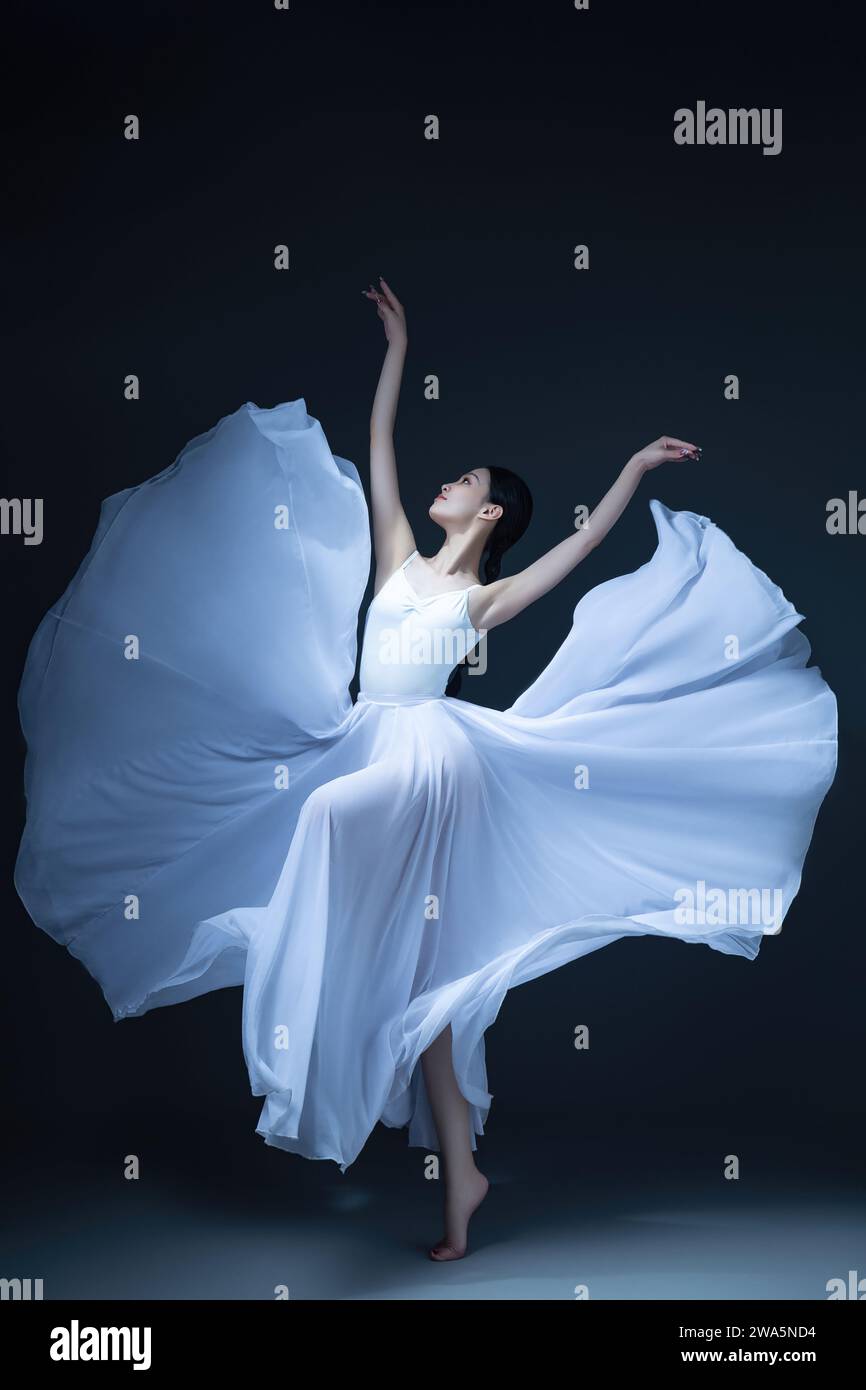 Ballet fandom hi-res stock photography and images - Alamy