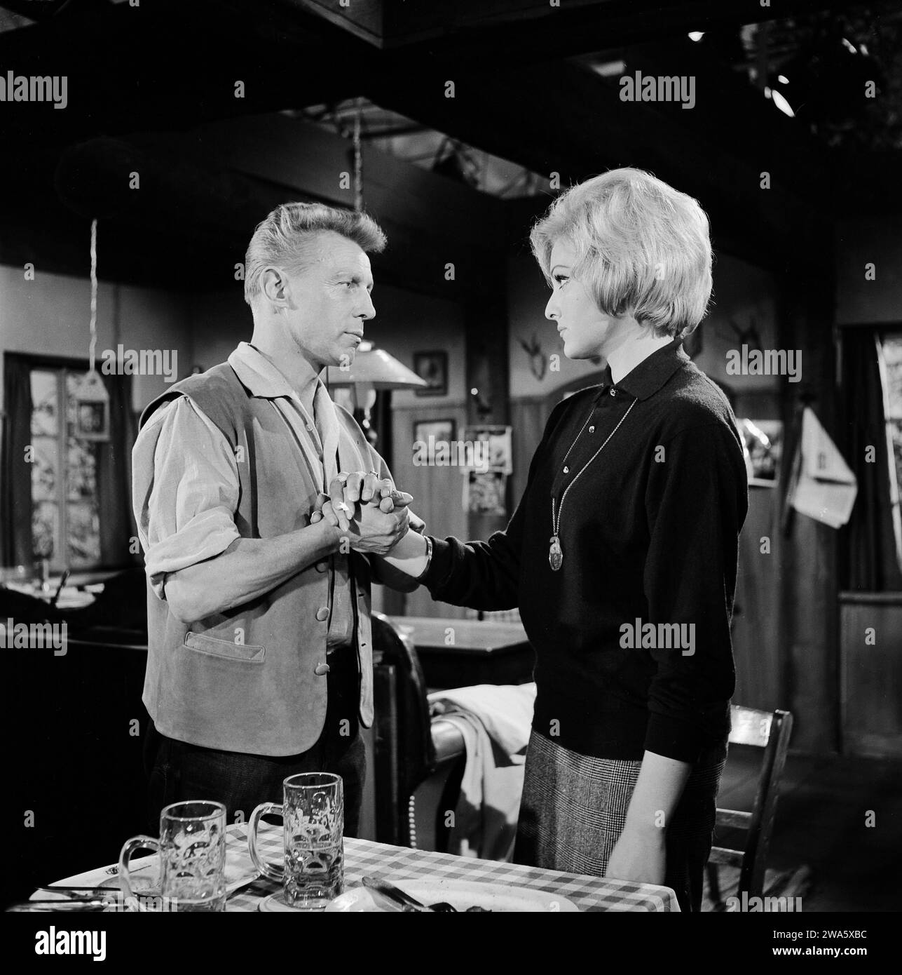 Der Schatz vom Toplitzsee, aka Schüsse im Morgengrauen, Kriminalfilm ...