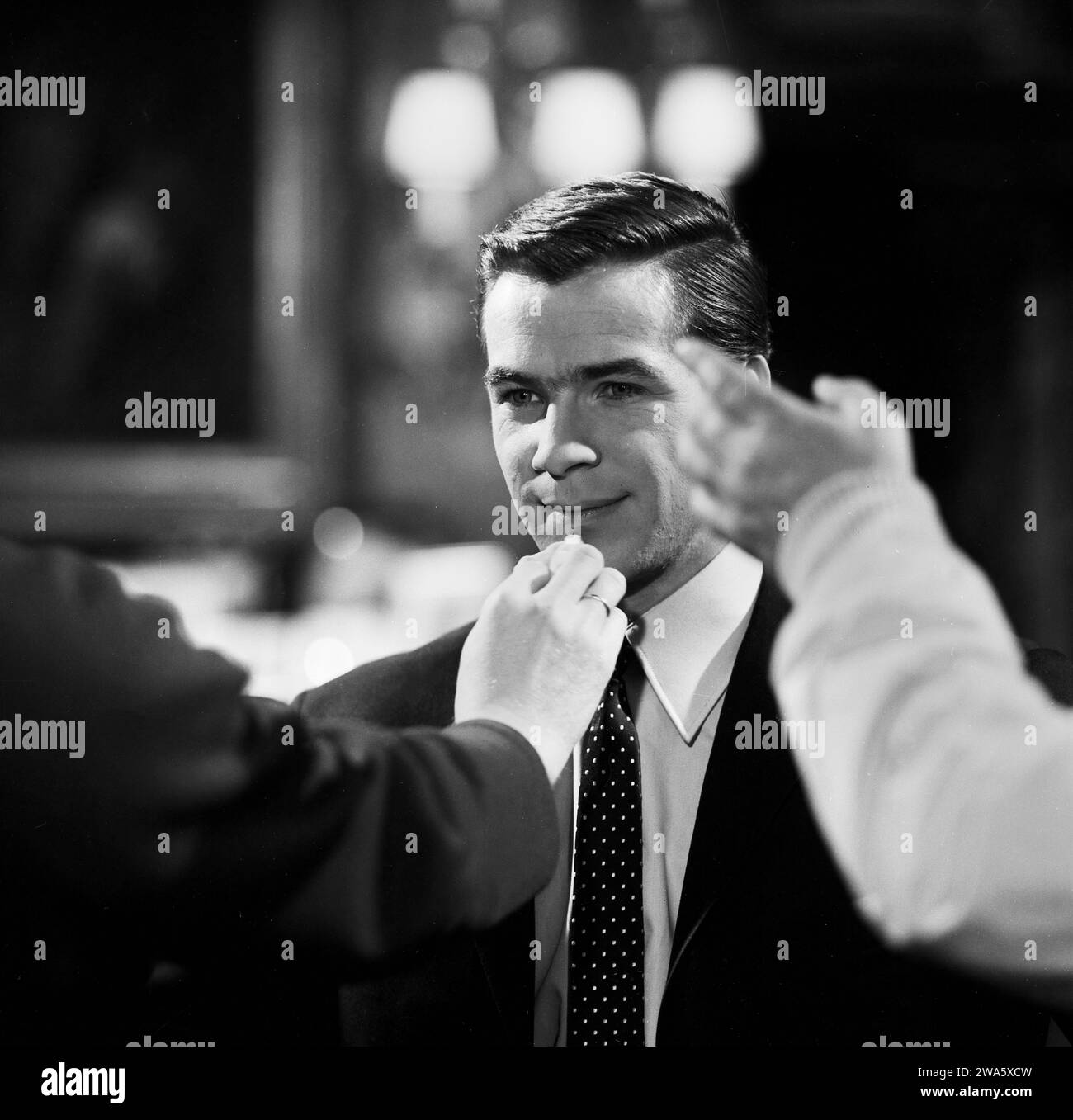 Wartezimmer zum Jenseits, Kriminalfilm nach dem Roman "Mission to Siena ...