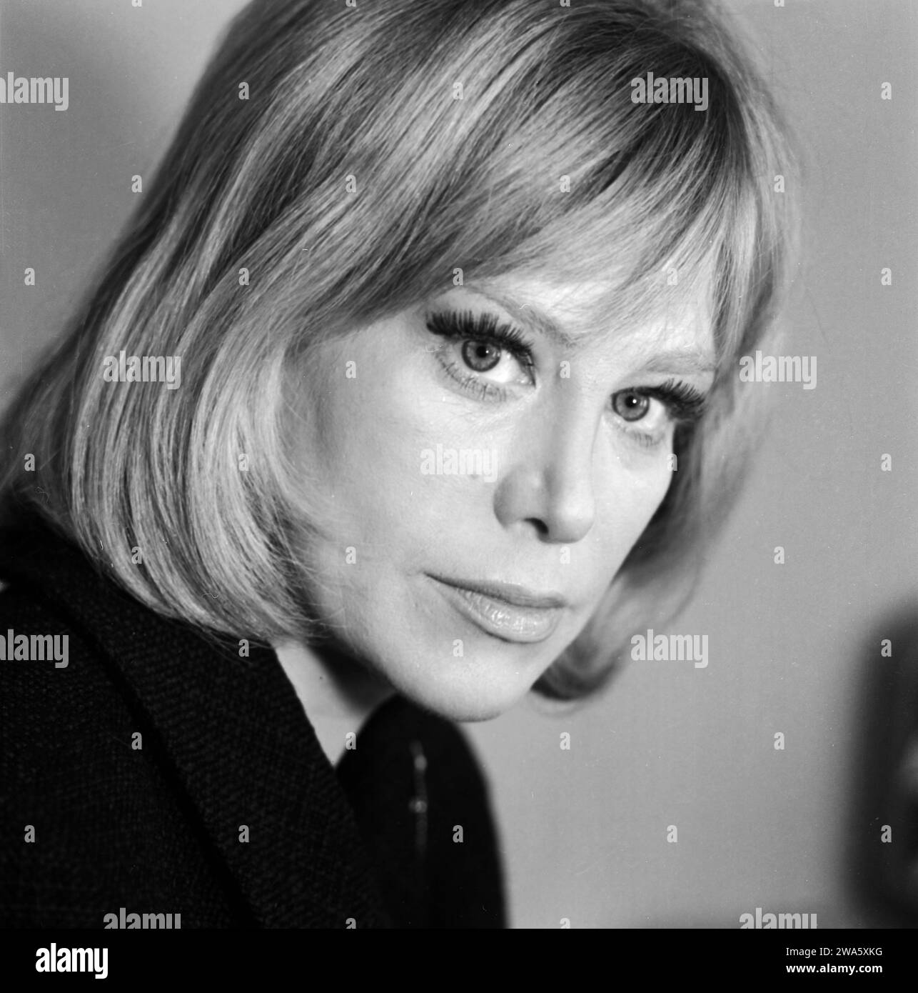 Hildegard knef portrait Black and White Stock Photos & Images - Alamy