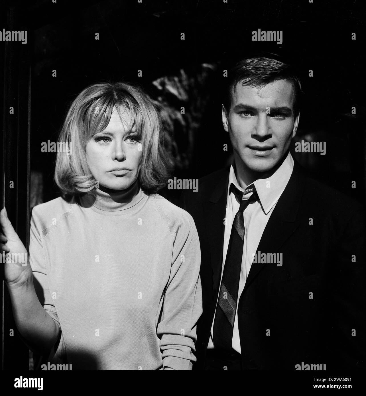 Wartezimmer zum Jenseits, Kriminalfilm nach dem Roman "Mission to Siena ...