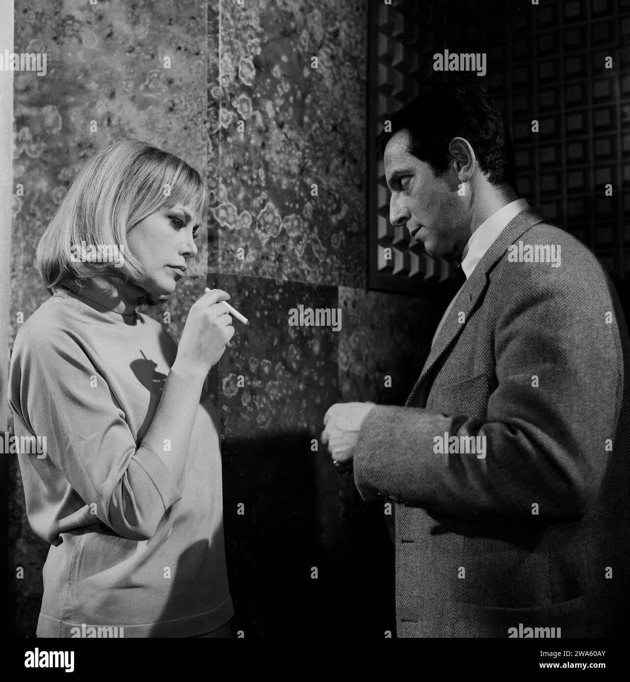 Hildegard knef smoking hi-res stock photography and images - Alamy