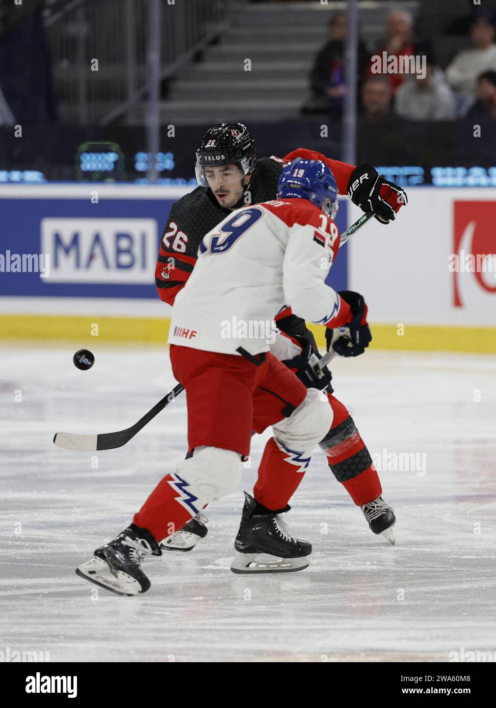 Gothenburg, Sweden. 02nd Jan, 2024. GOTHENBURG, SWEDEN 20240102Canada's Matthew Savoie (L) and ...