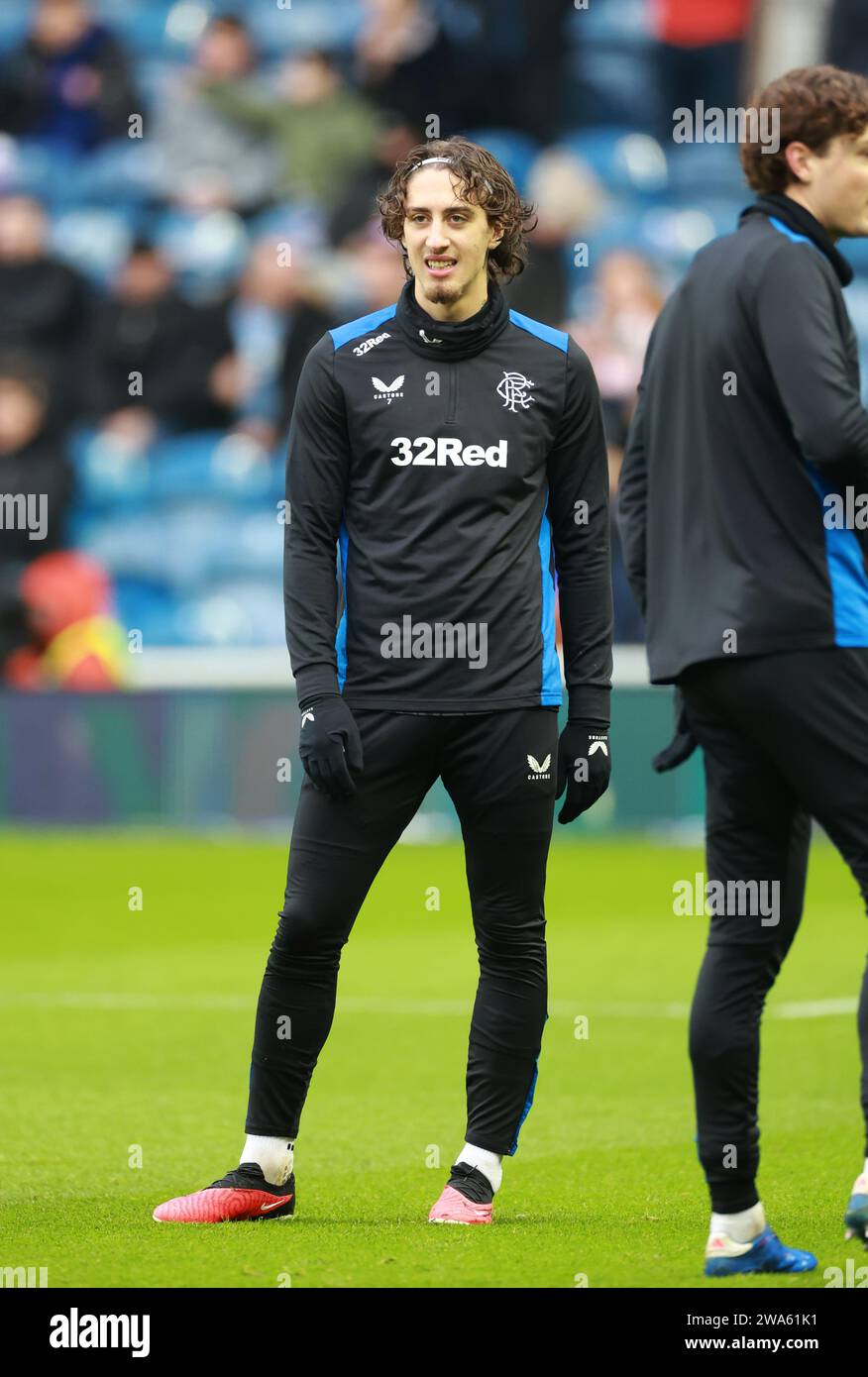 New Rangers signing Fabio Silva warming up before the cinch Premiership ...