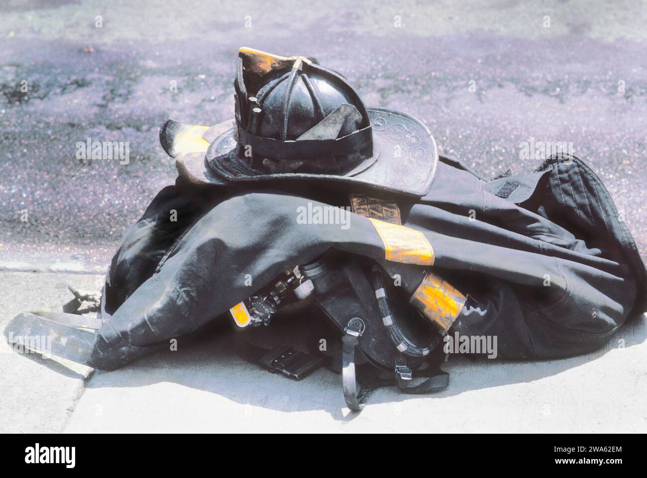 Fireman's uniform hi-res stock photography and images - Alamy