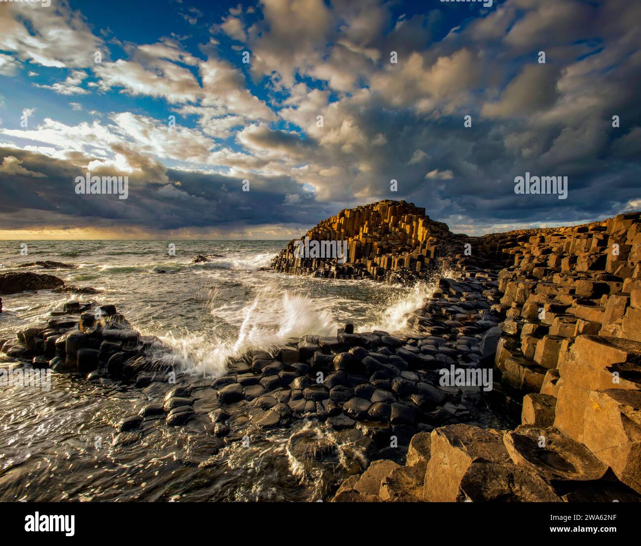 Sunset at the UNESCO World Heritage Site, Giant's Causeway,North Coast ...