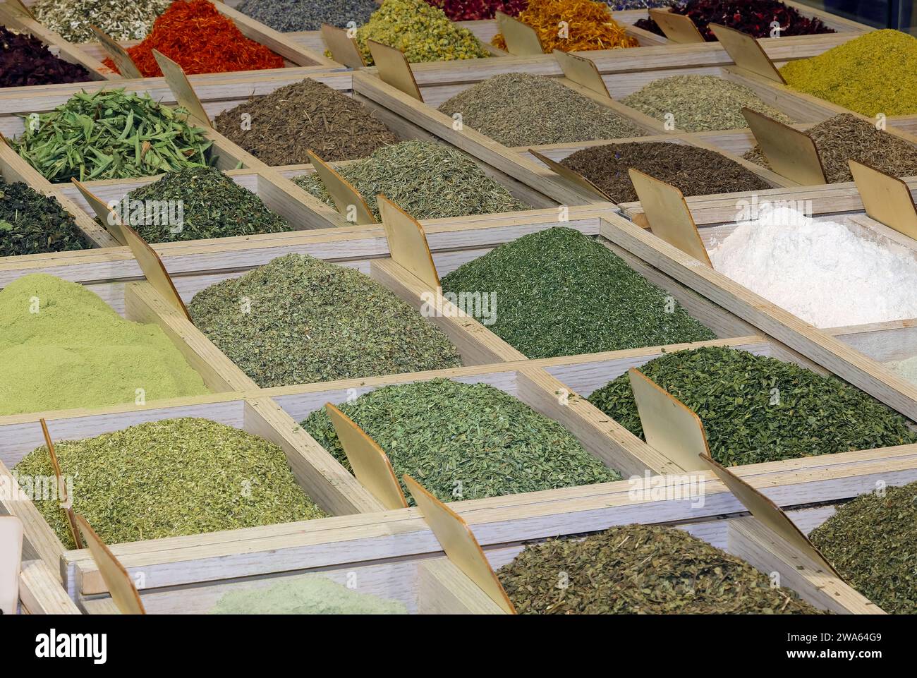 stall with containers with exotic spicy spices from all the world Stock ...