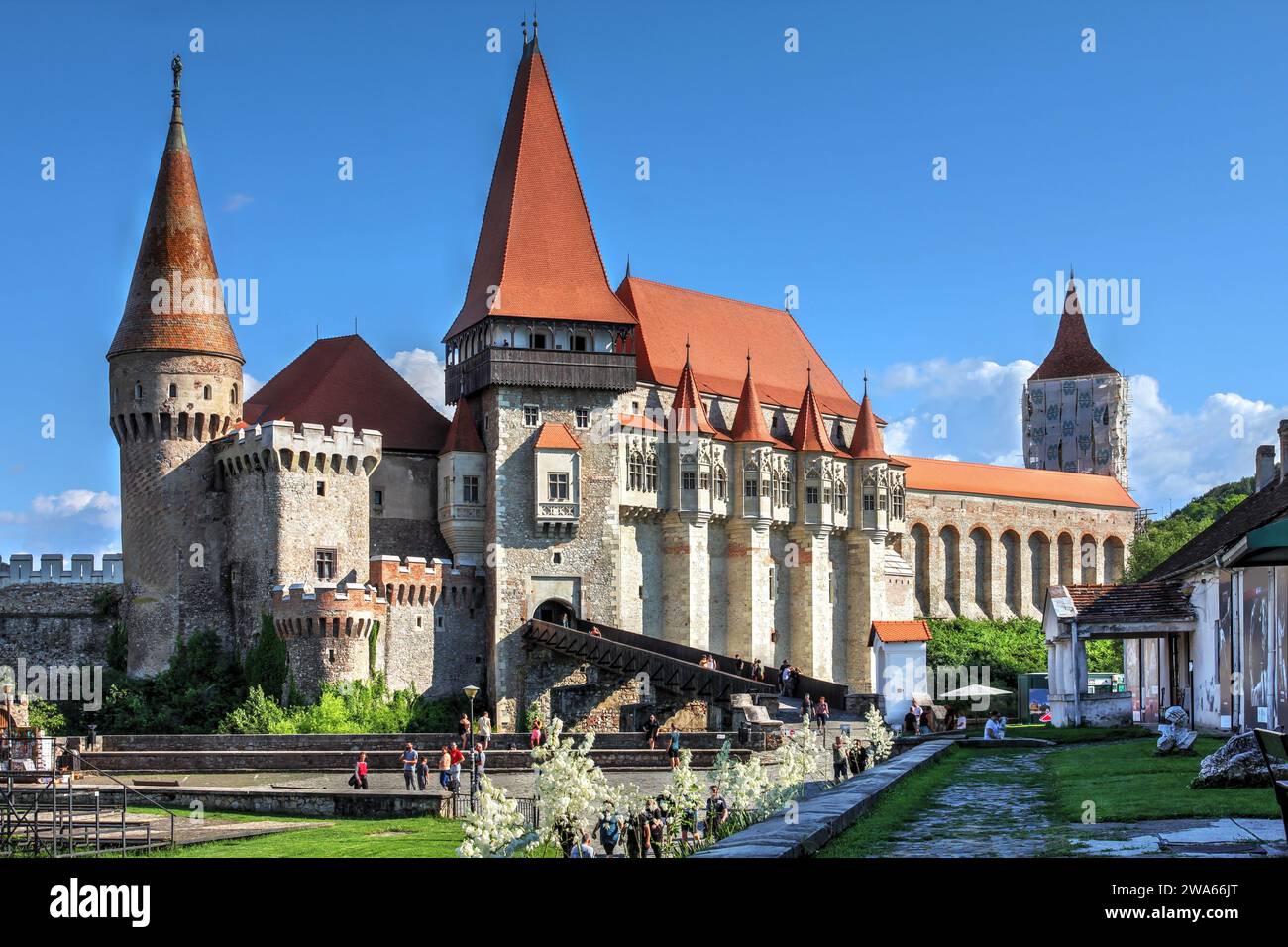Deva schloss hi-res stock photography and images - Alamy