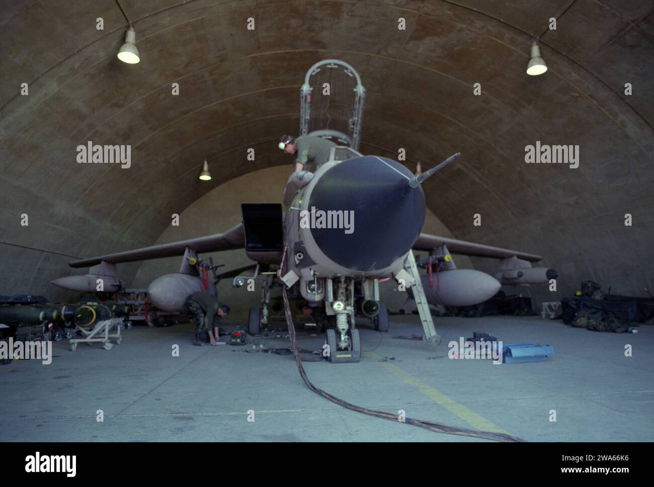 First Gulf War: 19th January 1991 An RAF Tornado GR1 bomber in its ...